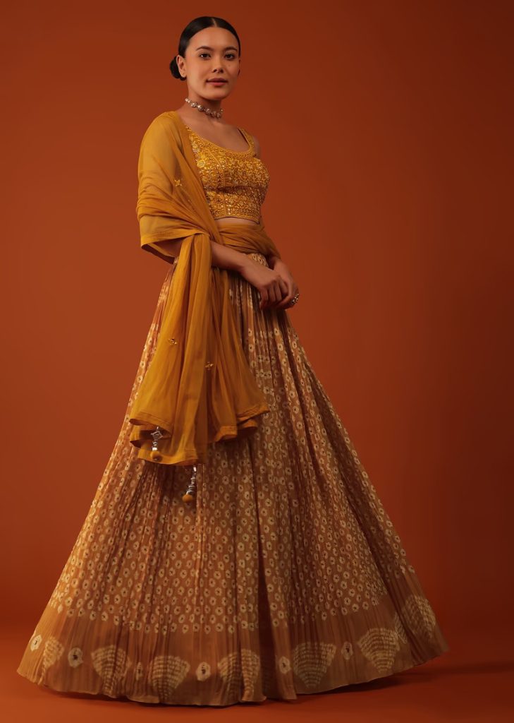 12 Amazing Haldi Outfit Ideas for Bride - KALKI Fashion Blog