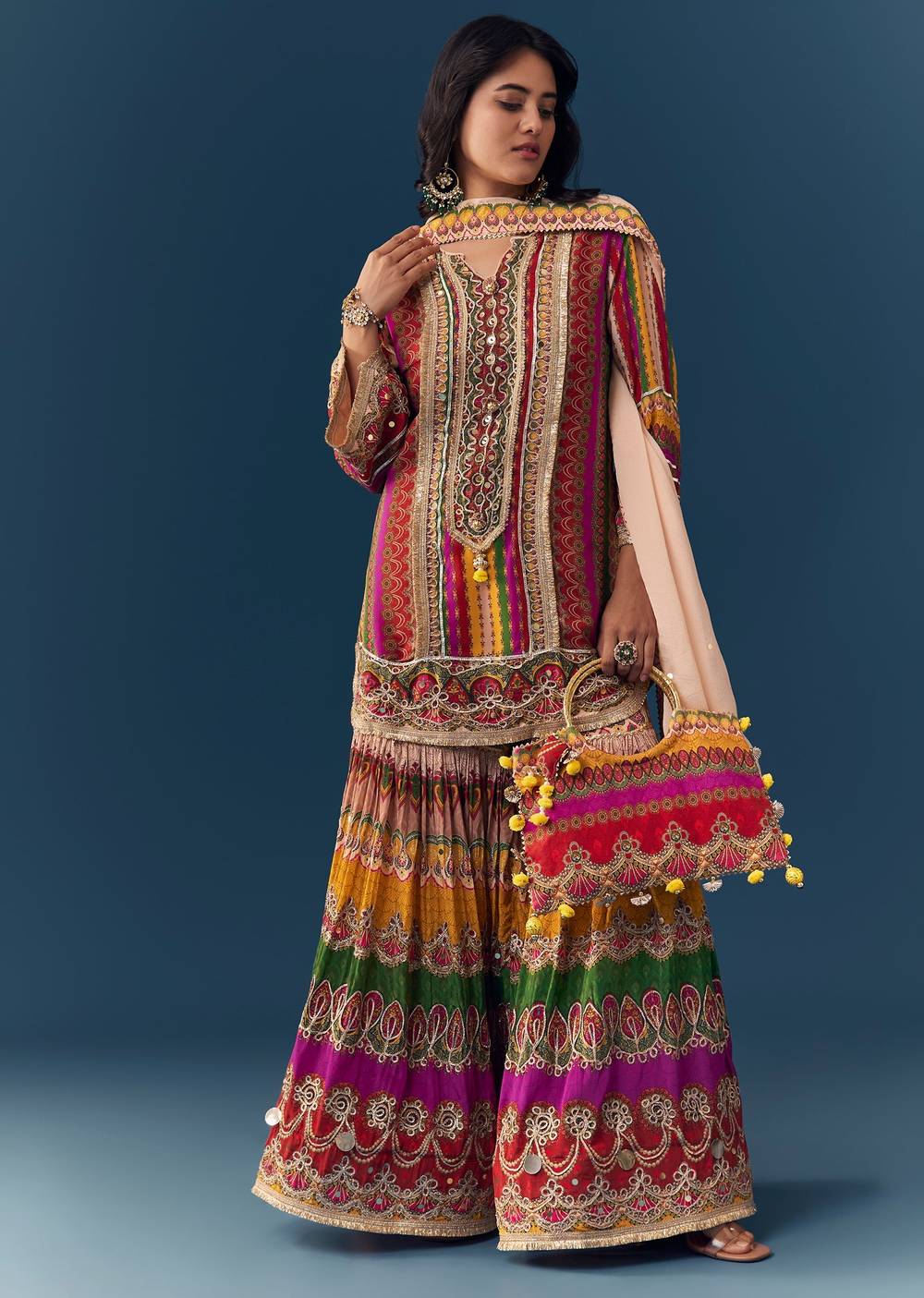 10 Ethnic Indian Outfits Every Woman Must Own | KALKI Fashion Blogs